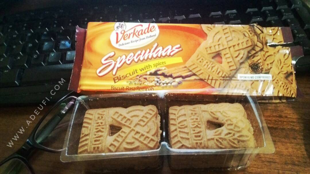 Ade UFi: Biskuit Rempah Verkade Speculaas