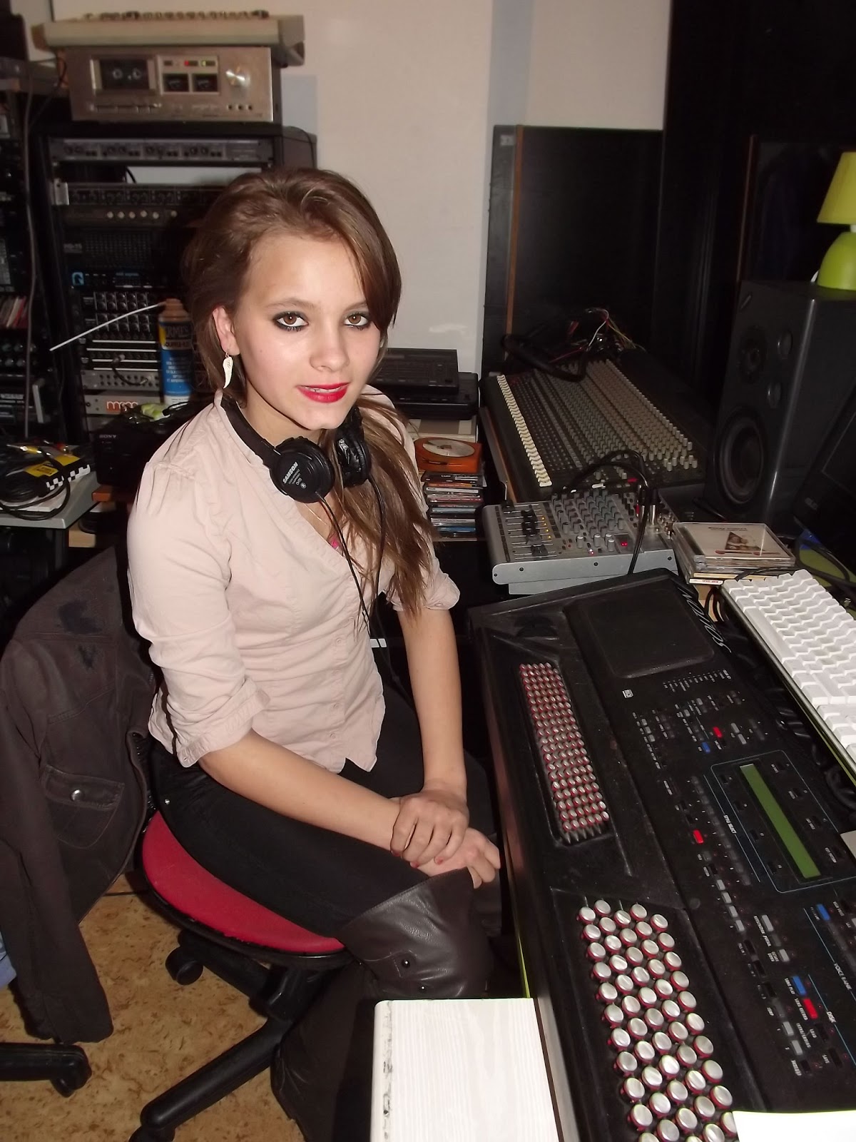 TANYA WALL officiel: Déjà 16