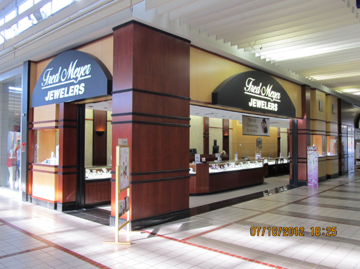 Trip to the Mall: Marquette Mall- ( Michigan City, IN)