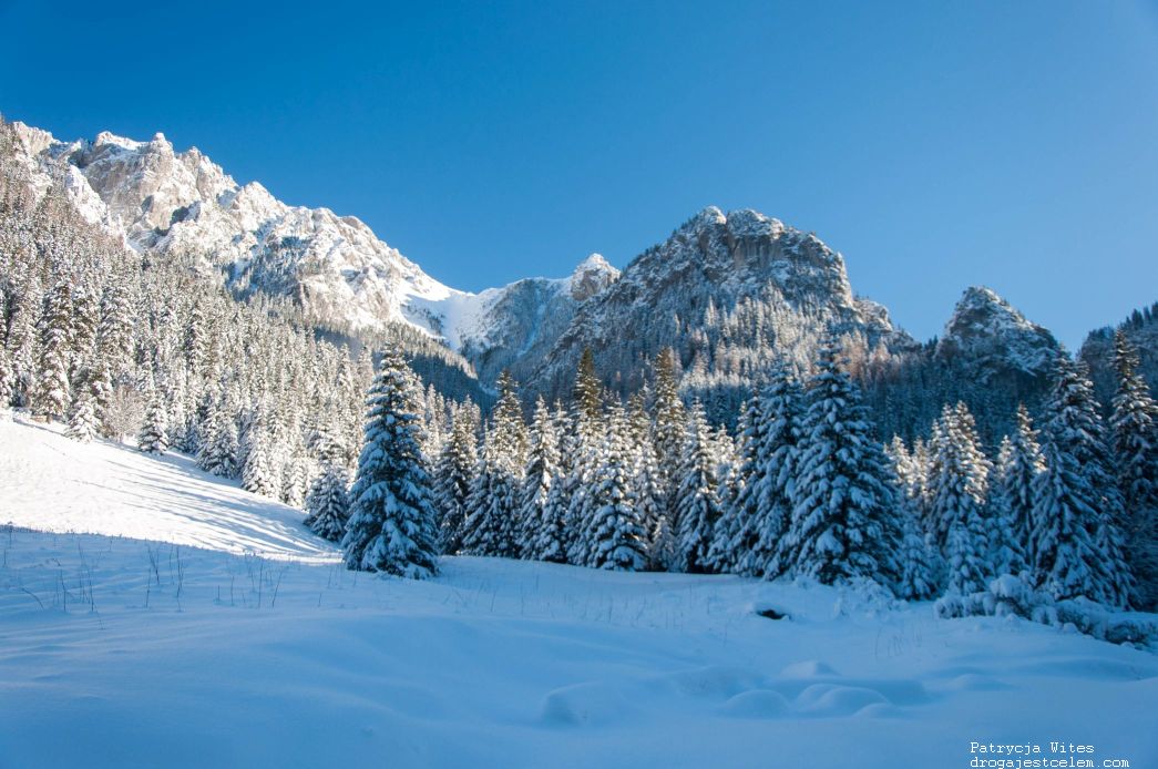 Droga jest moim celem: Sylwester w Tatrach - piękna zima i mrowie ludzi