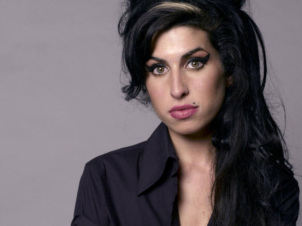 Cine, Blog y Rock'n'Roll: EL "ÚLTIMO" DISCO DE AMY WINEHOUSE "AMY ...