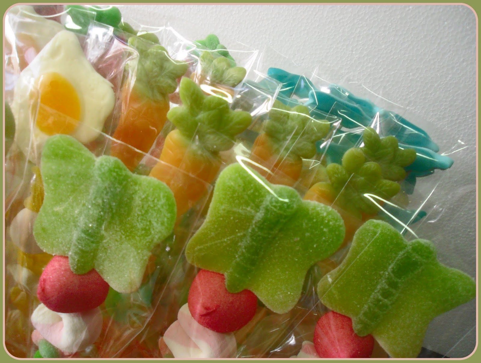 ELS BUNYOLS DE LA IAIA: BROCHETAS DULCES DE CHUCHE GIGANTE