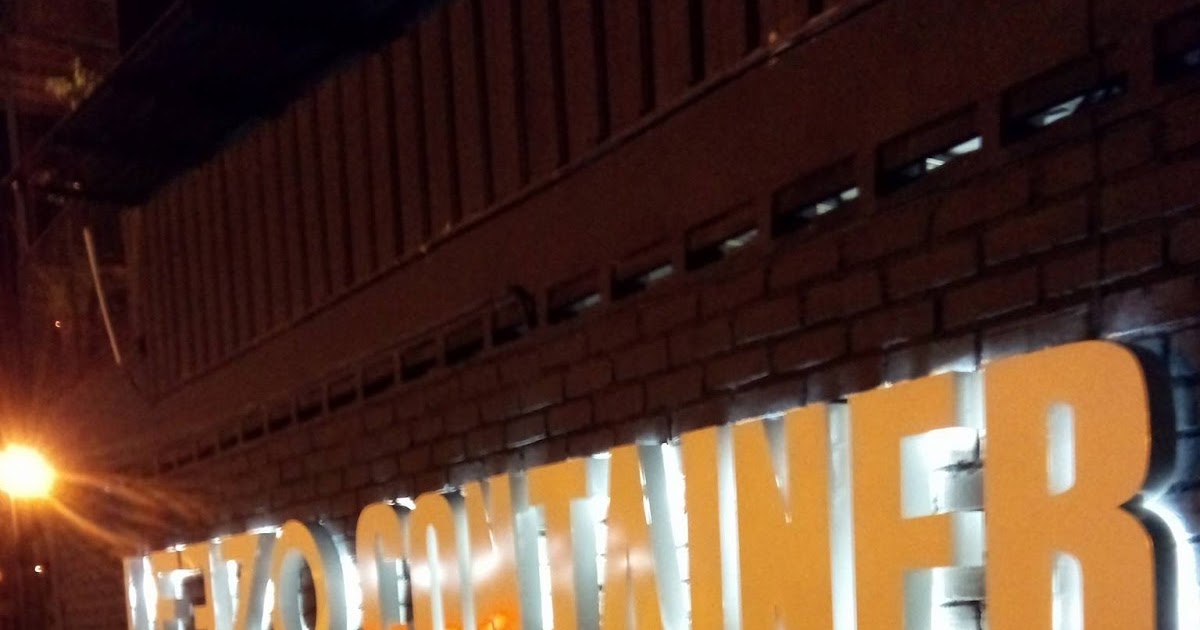 Makan-makan Parit Raja Leezo Container