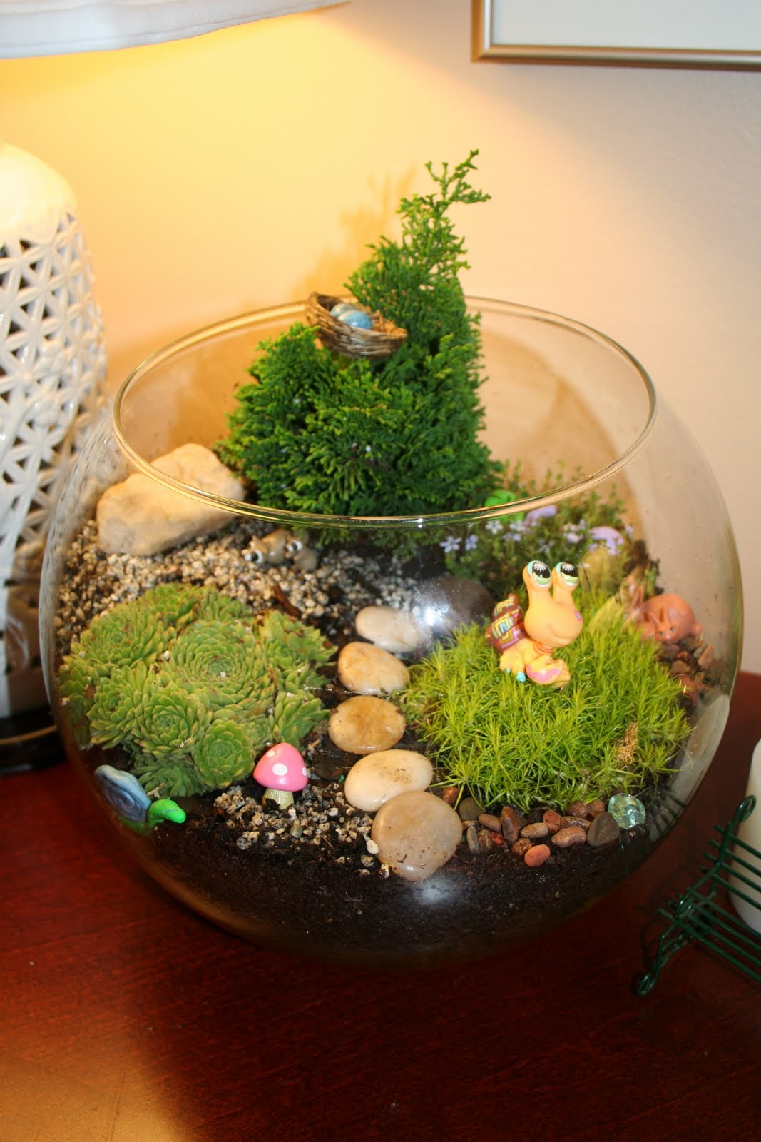 10 Mini jardines en peceras de vidrio