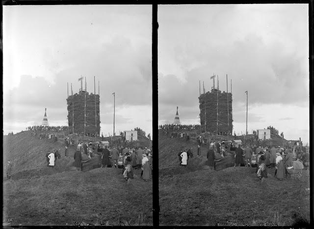 Timespanner: Peace bonfires on Mount Eden, 1919
