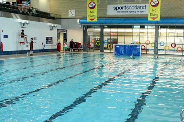 Nothing To Do With Arbroath: Pooing toddlers shut new £9m swimming pool ...