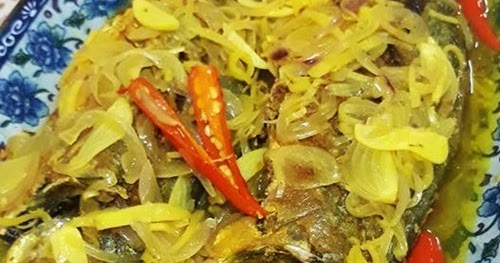 Dari Dapur MaDiHaA: Ikan Tumis Serai