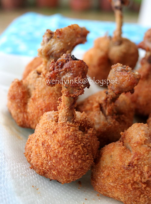 Table for 2.... or more: Ayam Pentul, Indonesian Chicken Boxings - Wings #1