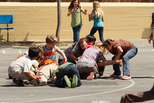 MOVIE REVIEW: COOTIES (2015) ~ GOLLUMPUS