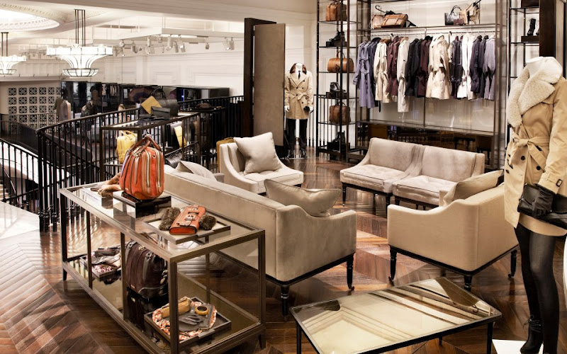 Smartologie: Burberry: New Flagship Store in London, UK