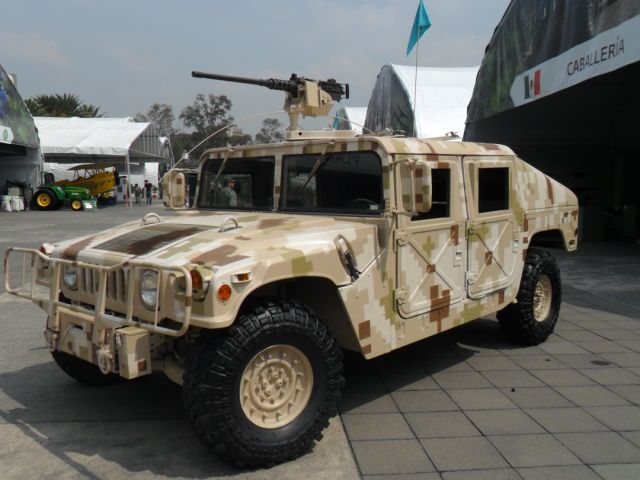 Defensa y Armas: El Ejército mexicano adquirirá 1.359 Humvee en 2019