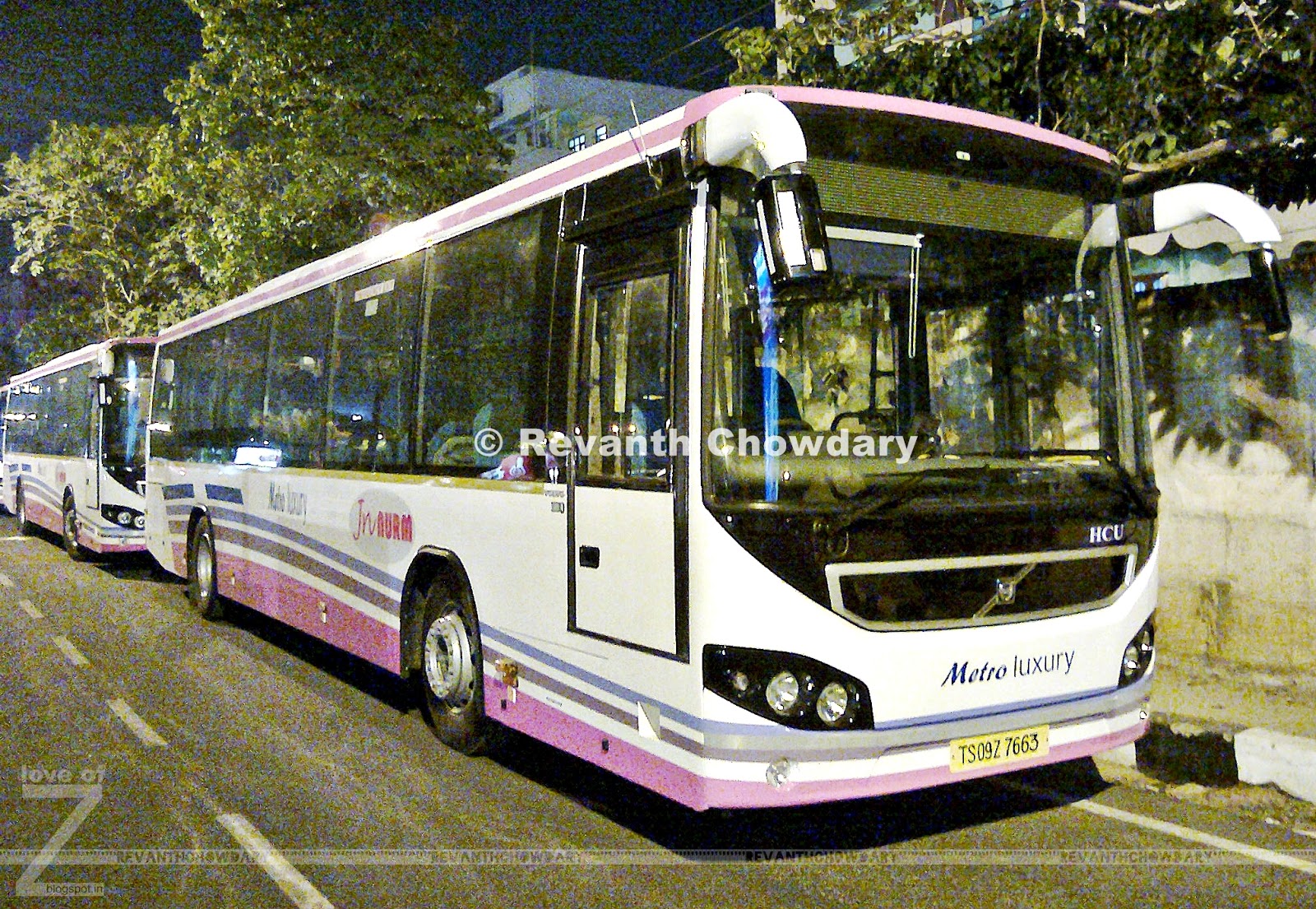 LOVE of Z: Metro Luxury A/C Buses Launch - An Author's Experience.