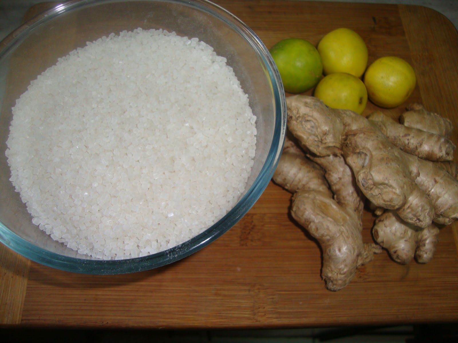 Cooking Delights: Ginger ale with fresh lemon