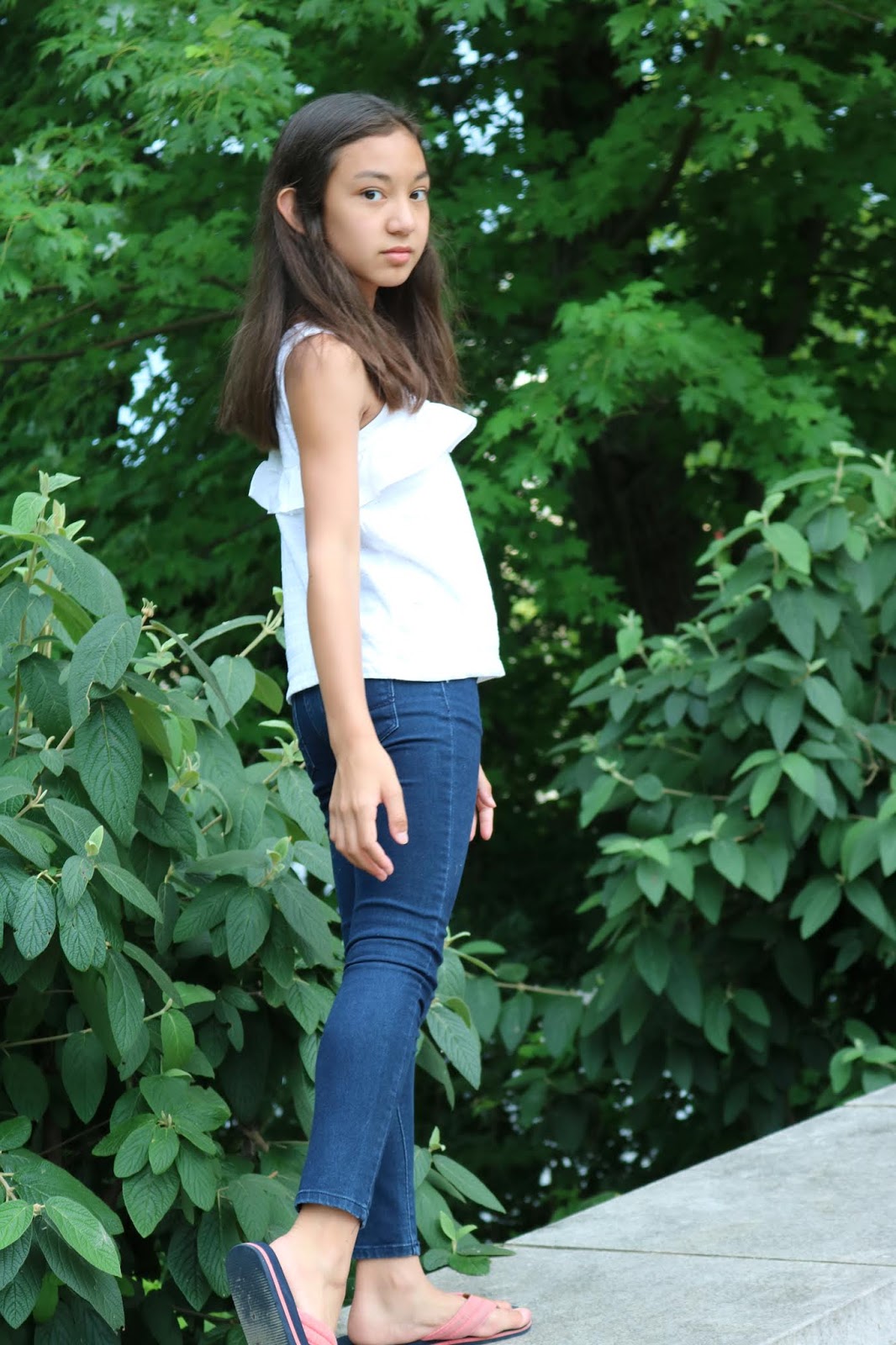 Kids e-Connection: Fourteen #Katorse #Catorce