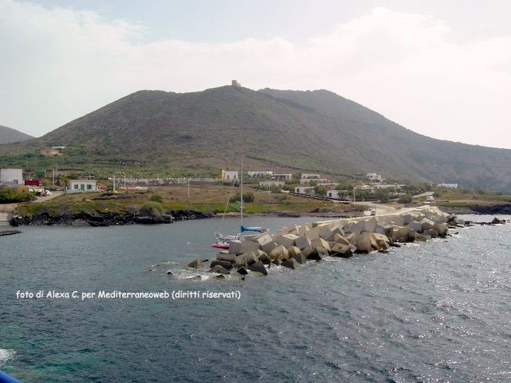LAMPEDUSA E LINOSA.....le isole Pelagie