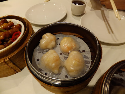 Gourmet Journey: Backpacking Hong Kong - Macao