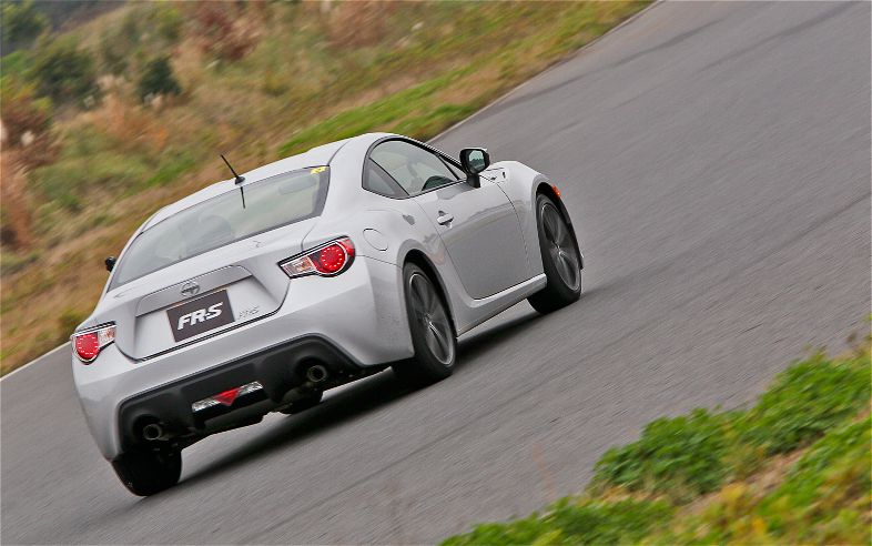 First Impressions - Scion FR-S/Subaru BRZ - Fly Guy Drives