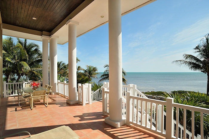 THE ABSOLUTE ESSENCE OF ELEGANT FLORIDA KEYS LIVING. Just Closed in ...