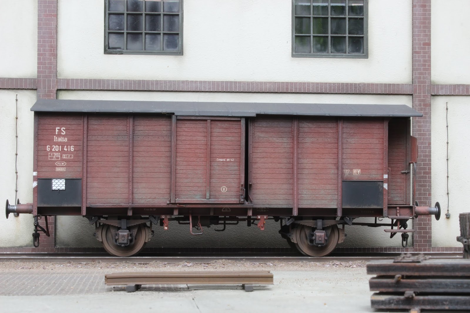 becasse weathering: Typo F und Typo G von Lucchini Rail Models