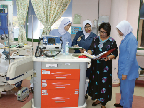 Aku Bangga Jadi Jururawat: Kerjaya jururawat penuh onak dan duri