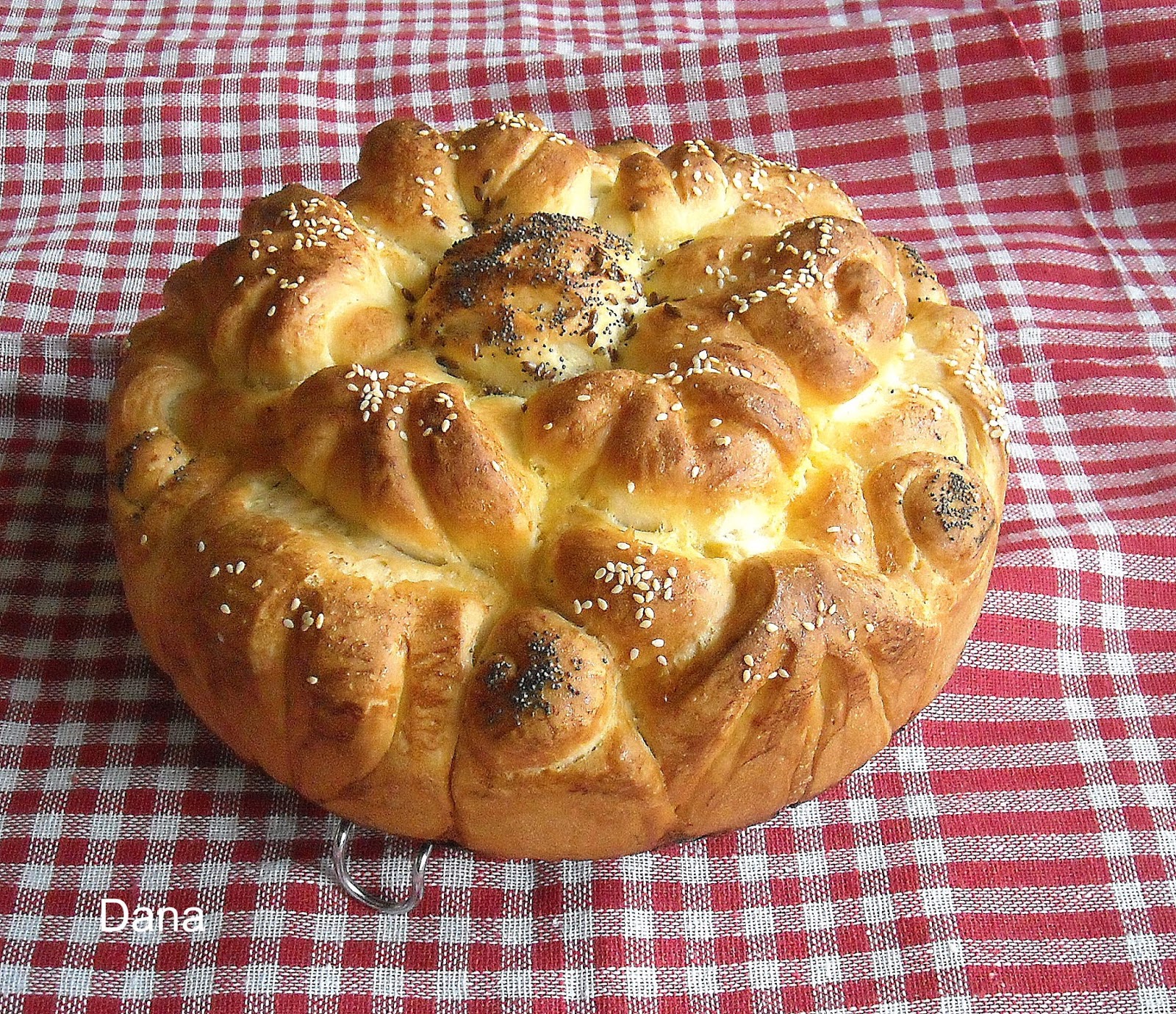 Danina kuhinja: Pogača savijena kifla