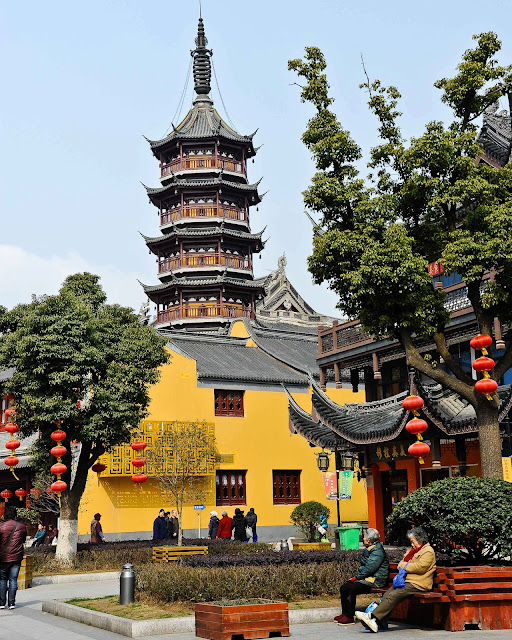 Life on Nanchang Lu: The Five Wonders of Wuxi