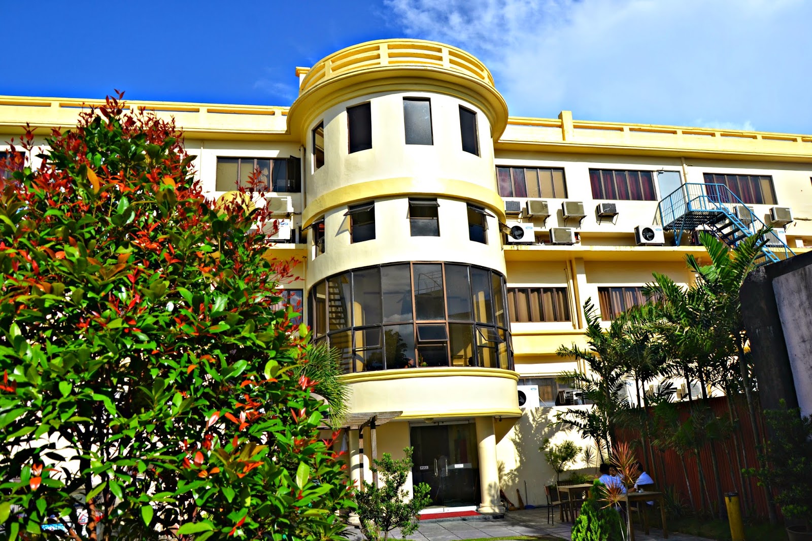 Naga Land Hotel - Camarines Sur