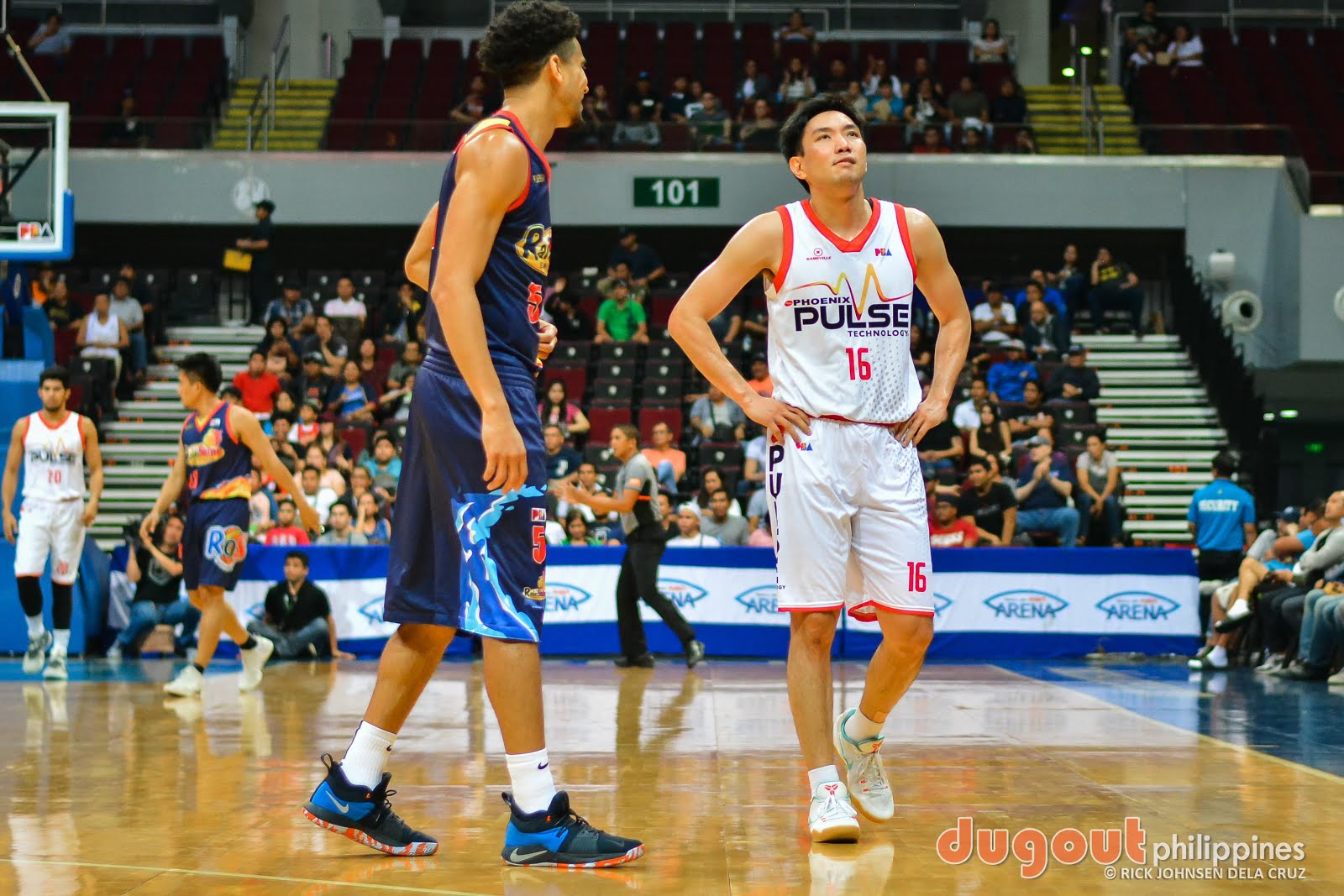 Jeff Chan goes to Ginebra from Phoenix in shock trade
