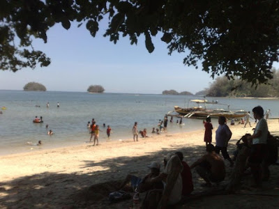 Ocean Breeze: Captivating Capiz