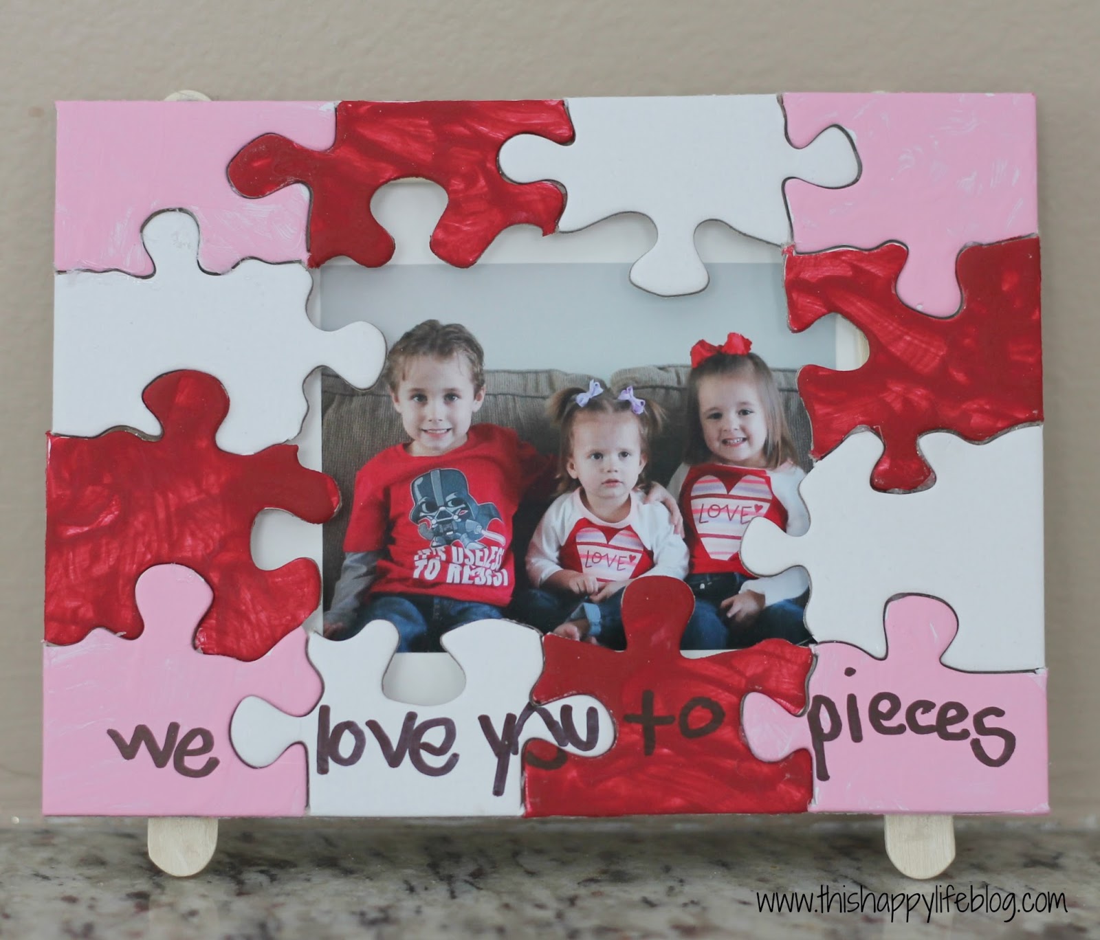 This Happy Life: Valentine's Day {DIY} picture frame