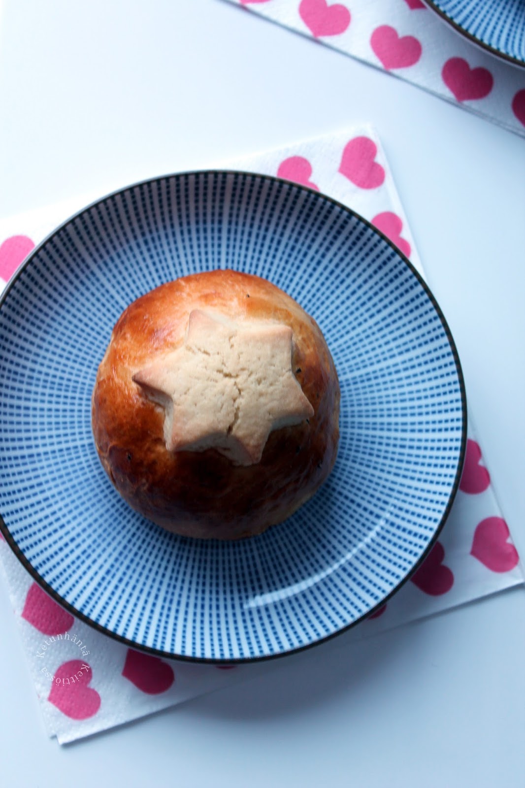 Tähtipullat - Star Buns