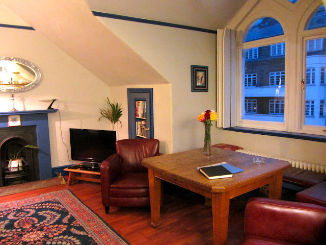 Miss Immy's London: The Troubadour & The Garret