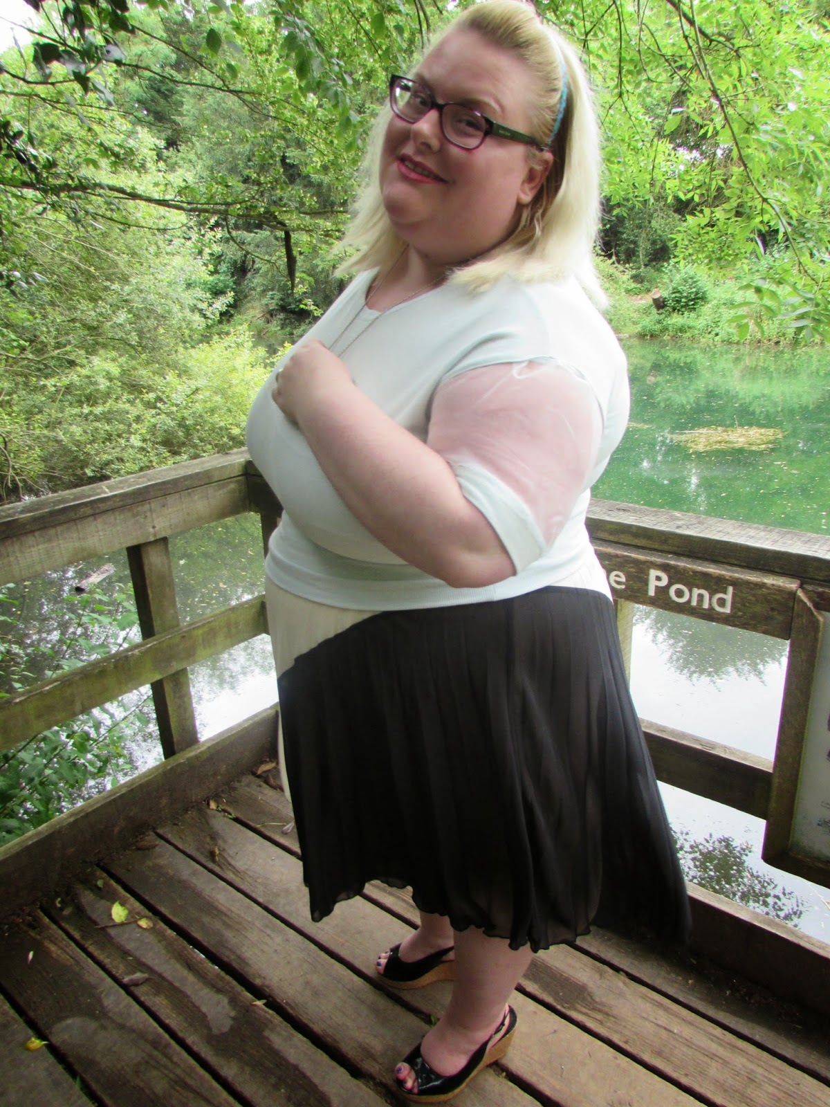 Why Cropped Tops Works On Fat Girls - Mookie's Life