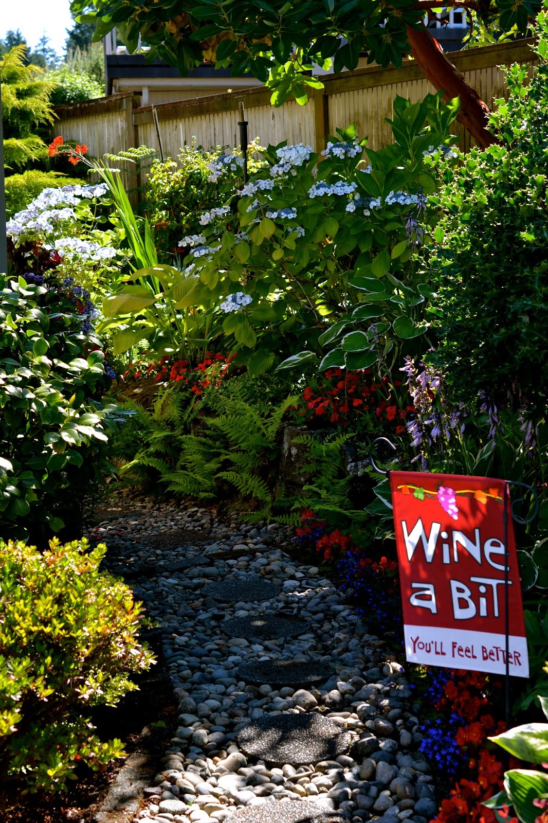 Bonney Lassie: Some Florid Prose. Pictures Too.