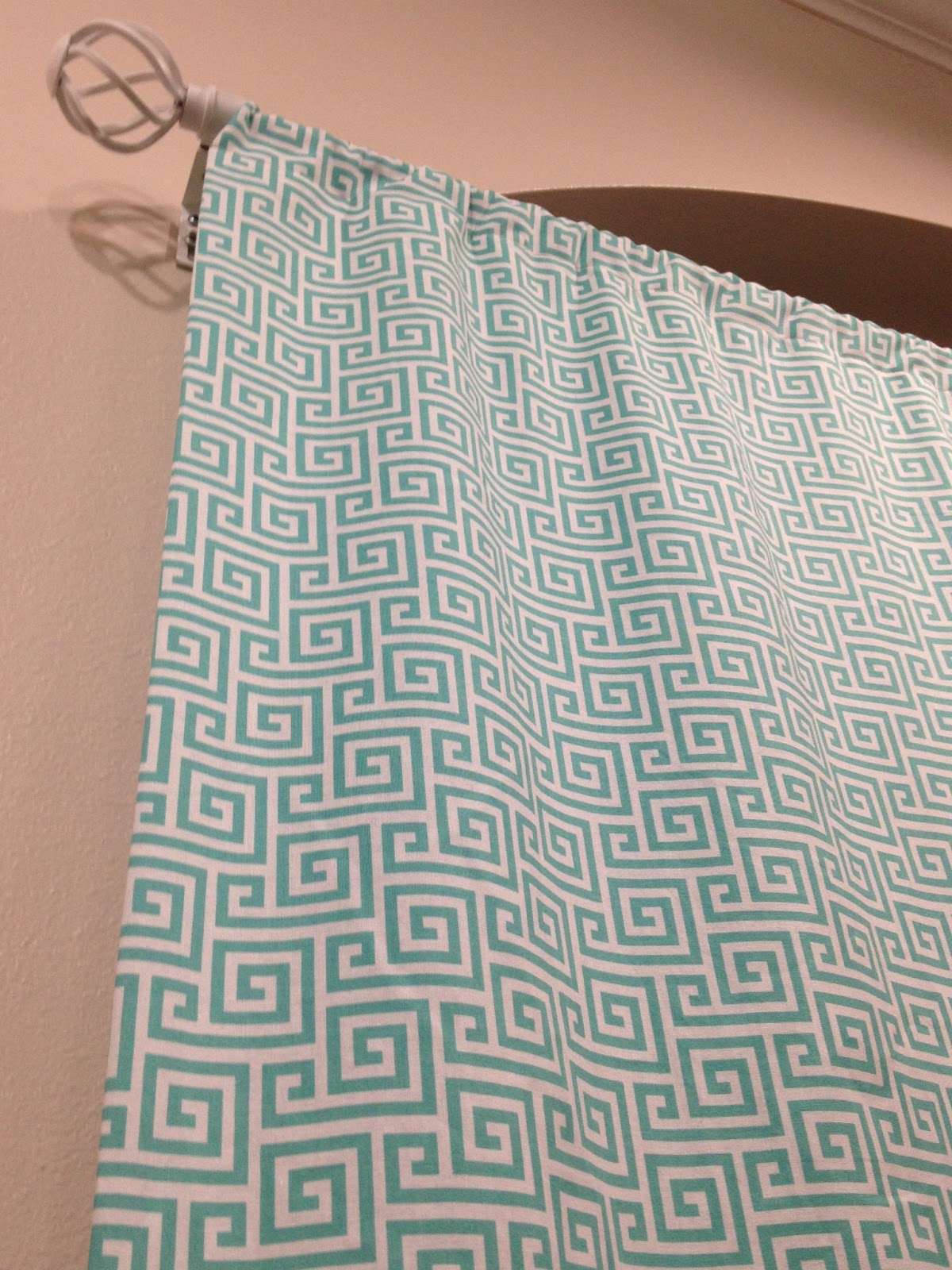 A DASH OF ASH: HOW TO SEW EASY PEASY DRAPES