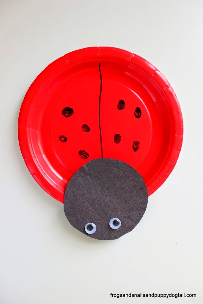 Paper Plate Ladybugs | Munchkins and Mayhem