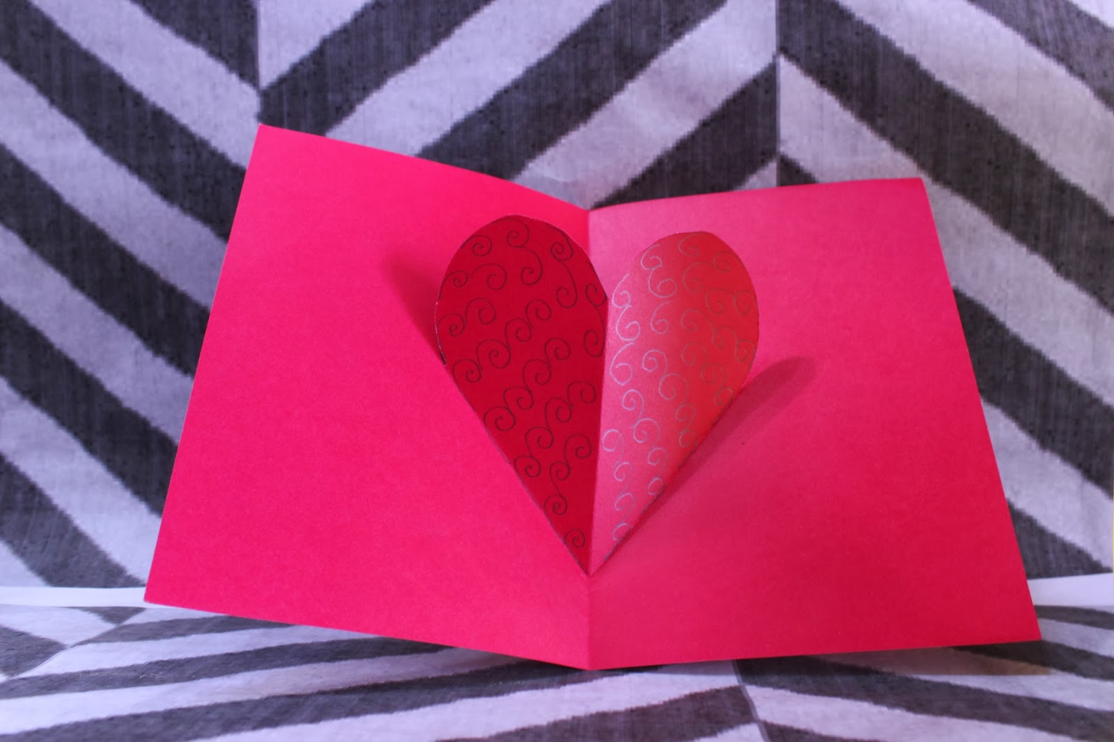 Tarjeta Pop Up en pocos minutos ( Curso PopUp Parte 2 ) – Jeguridos