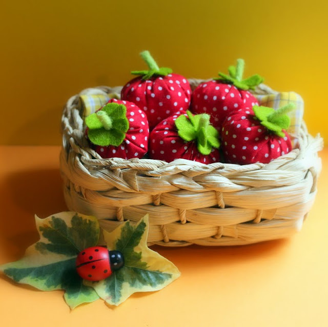 Daily Colours : DIY - Strawberries