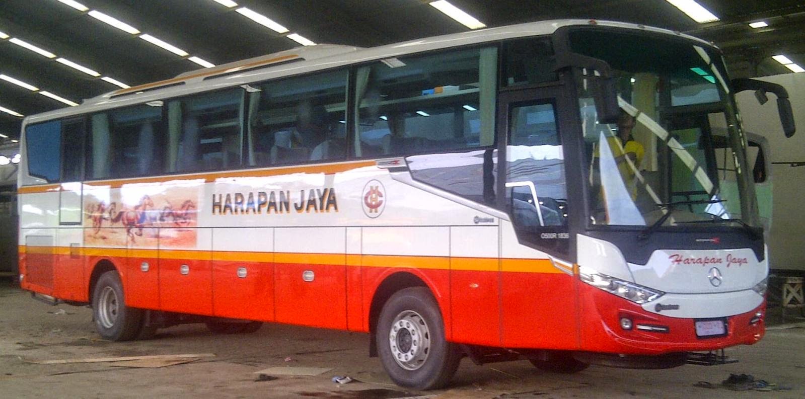 Karoseri Tentrem Dan Bus Produksinya