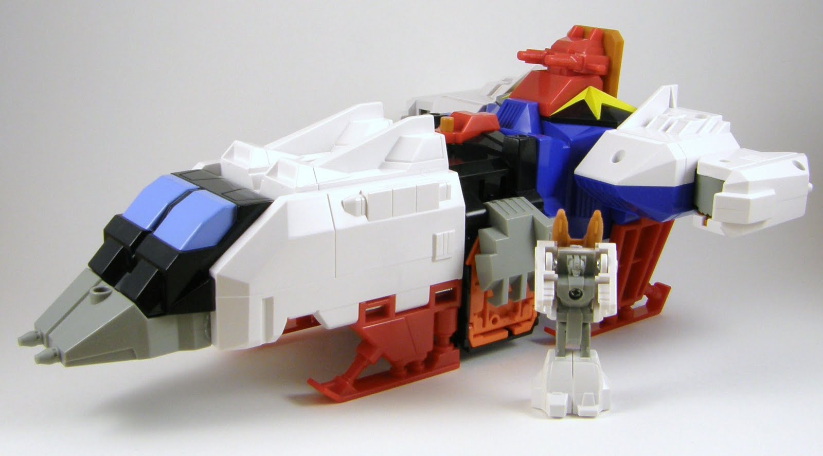 Mostly Transformers Redux: Japanese Exclusive: Sky Garry...What the ...