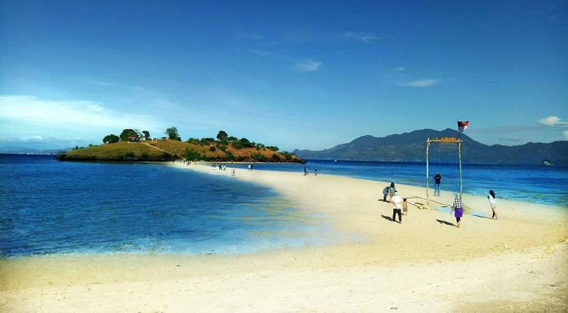 7 Pantai Eksotis di Bima yang Wajib Dikunjungi - Manusia Lembah