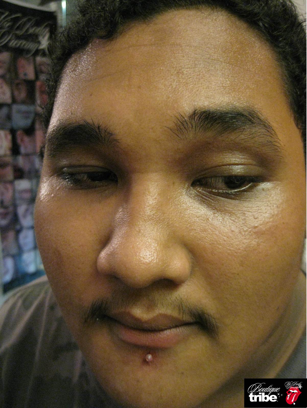 Vie Body Piercing @ Boutique Tribe: Labret piercing