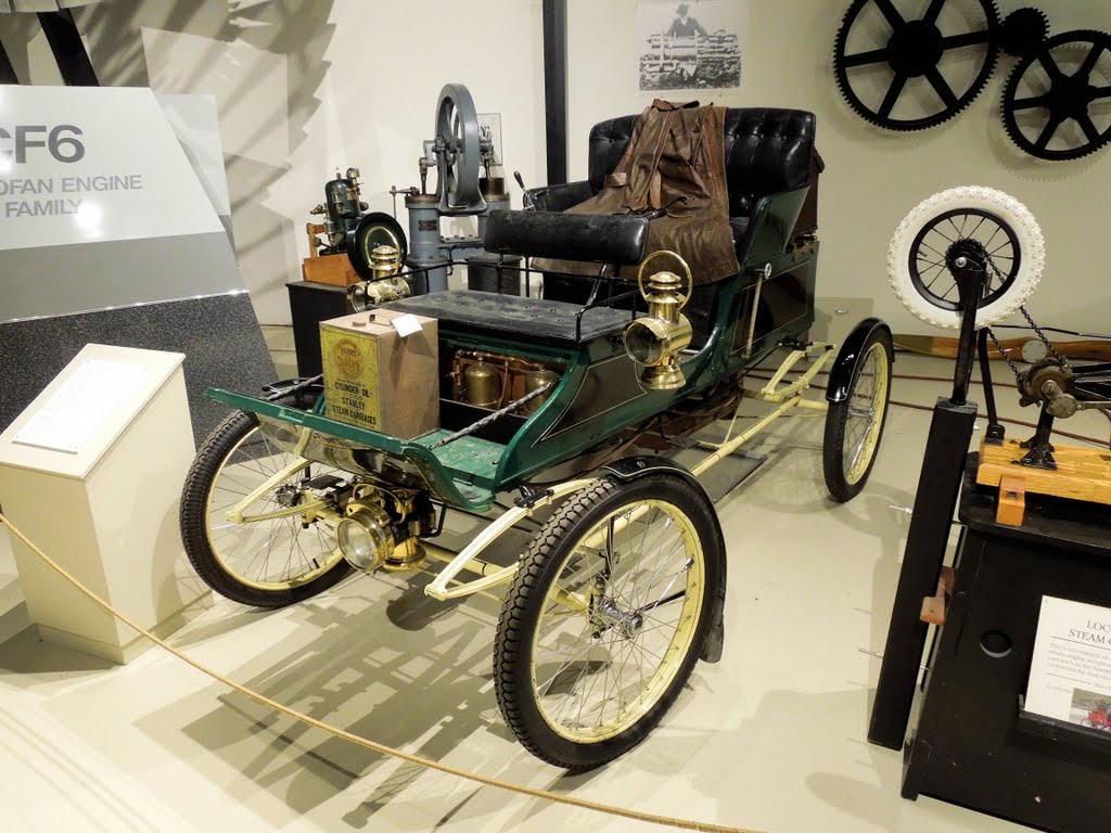 Photographic Logbook: Owls Head Transportation Museum