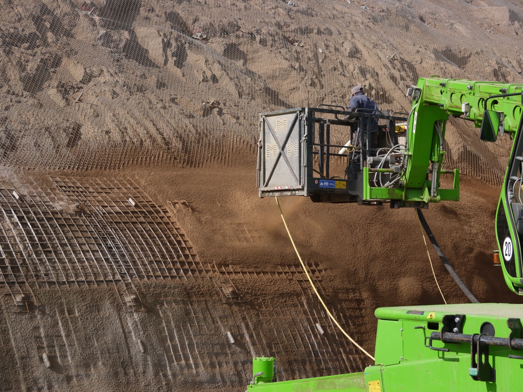Gunitado de taludes ~ CONSTRUCCIONES Y EXCAVACIONES ORTIZ
