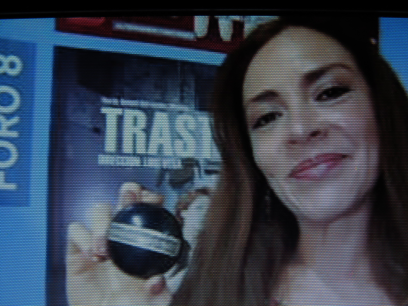 POR TU PUERTA: ISADORA GONZALEZ FRENTE A LA CAMARA