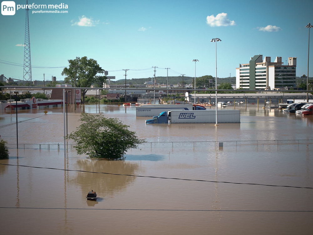 Remembering the May 2010 Nashville Flood (Photos) | pureform media