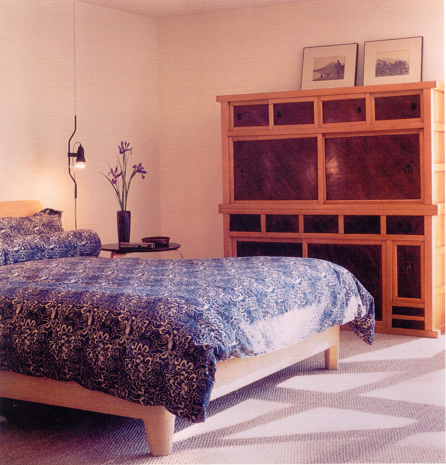 Shibui Articles: Interiors with tansu 1