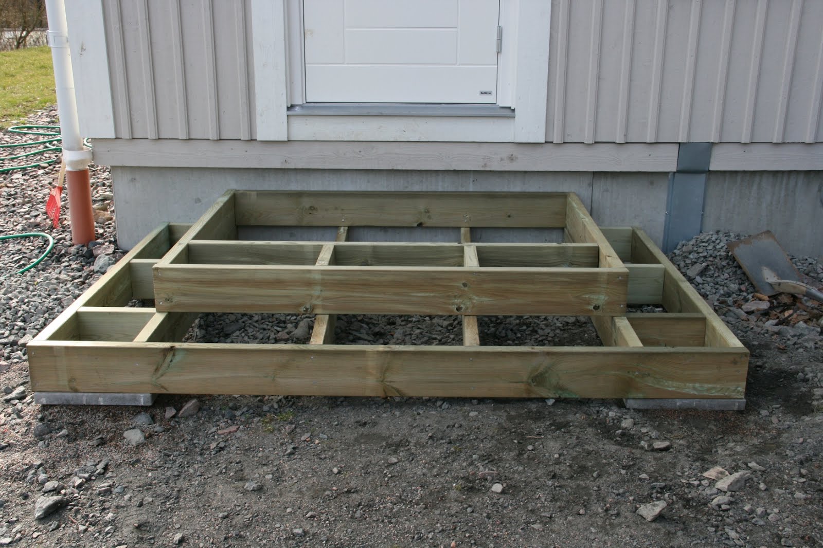 Vägen till vårt hus: Mera trappa