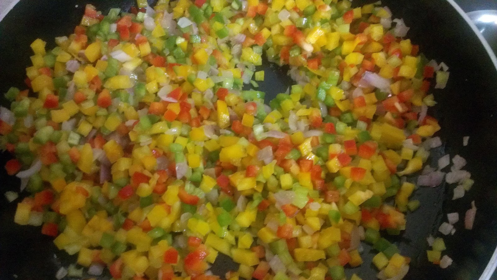 Veggiesome: Vegetable Fried Rice / Capsicum Fried Rice