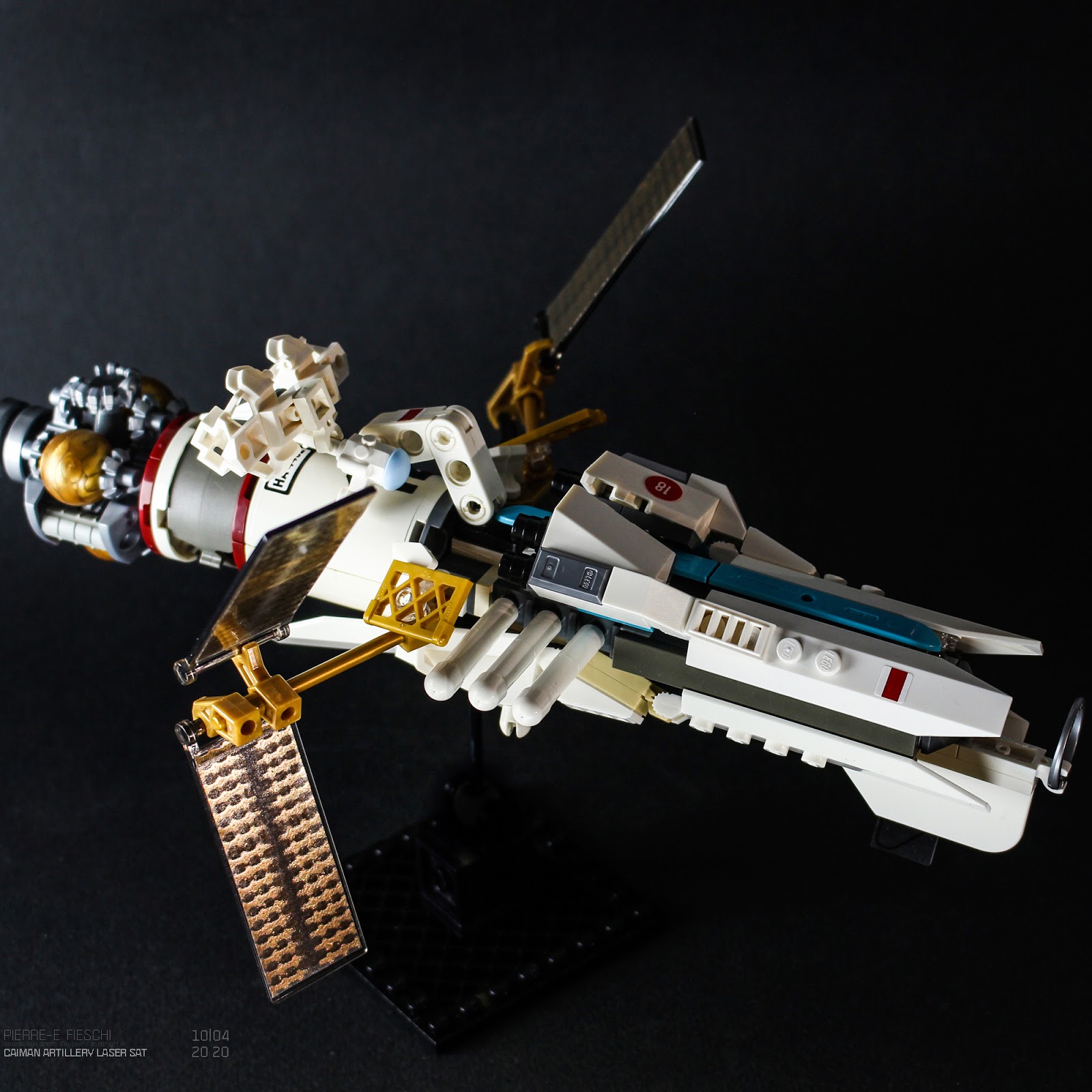 Minifig Posing Stand: Pierre-E Fieschi's starfighters | New Elementary ...